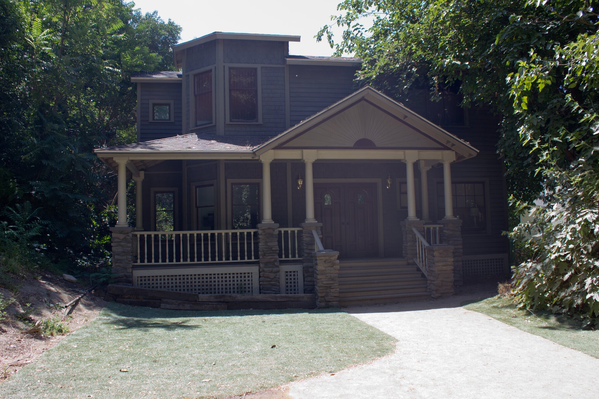 Pretty Little Liars Staffel 7: Versucht A. D. den Liars zu helfen ...