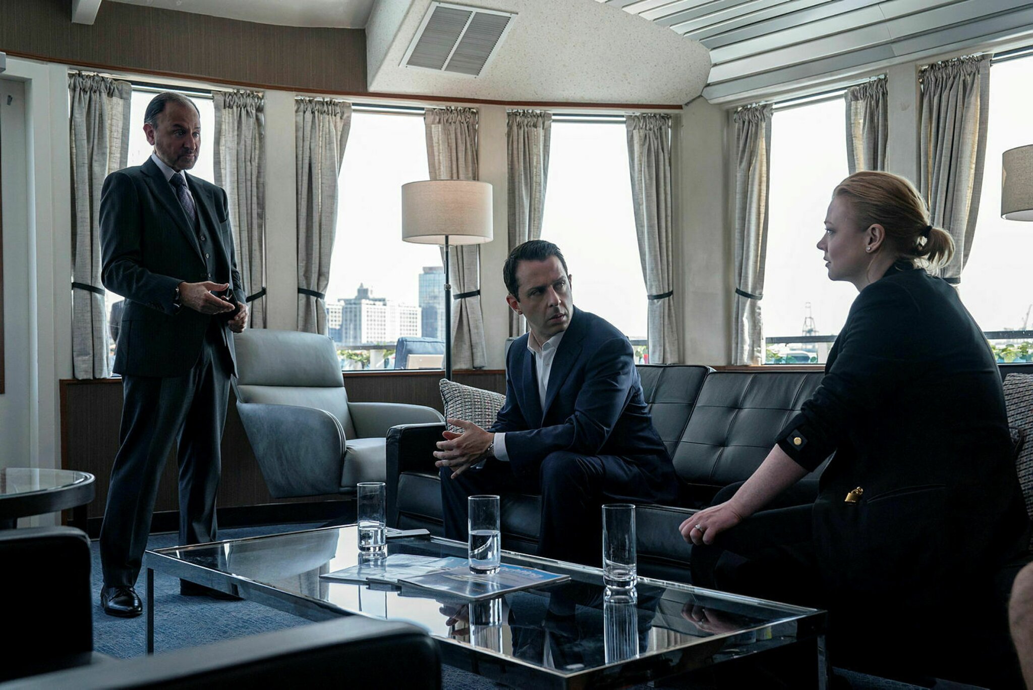 „Succession“ Staffel 4: HBO-Serie überrascht mit Twist in Episode 3