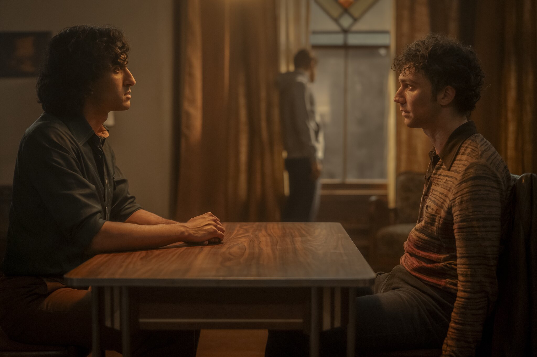 „Interview with the Vampire“ Staffel 2: Diese Flashback-Folge raubt ...